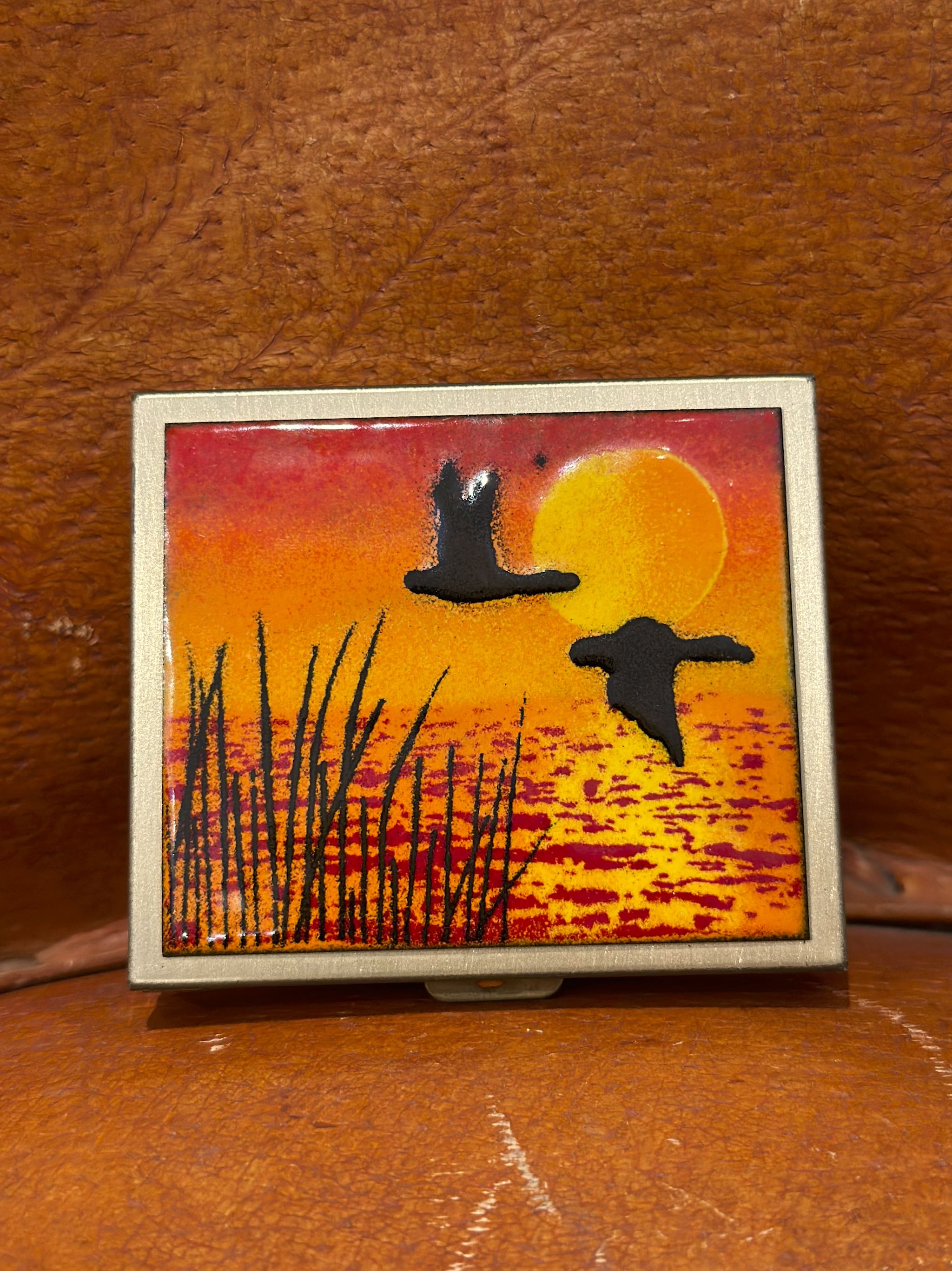 Vintage Ducks Pill Case with Mirror – DESERT MOSS VINTAGE