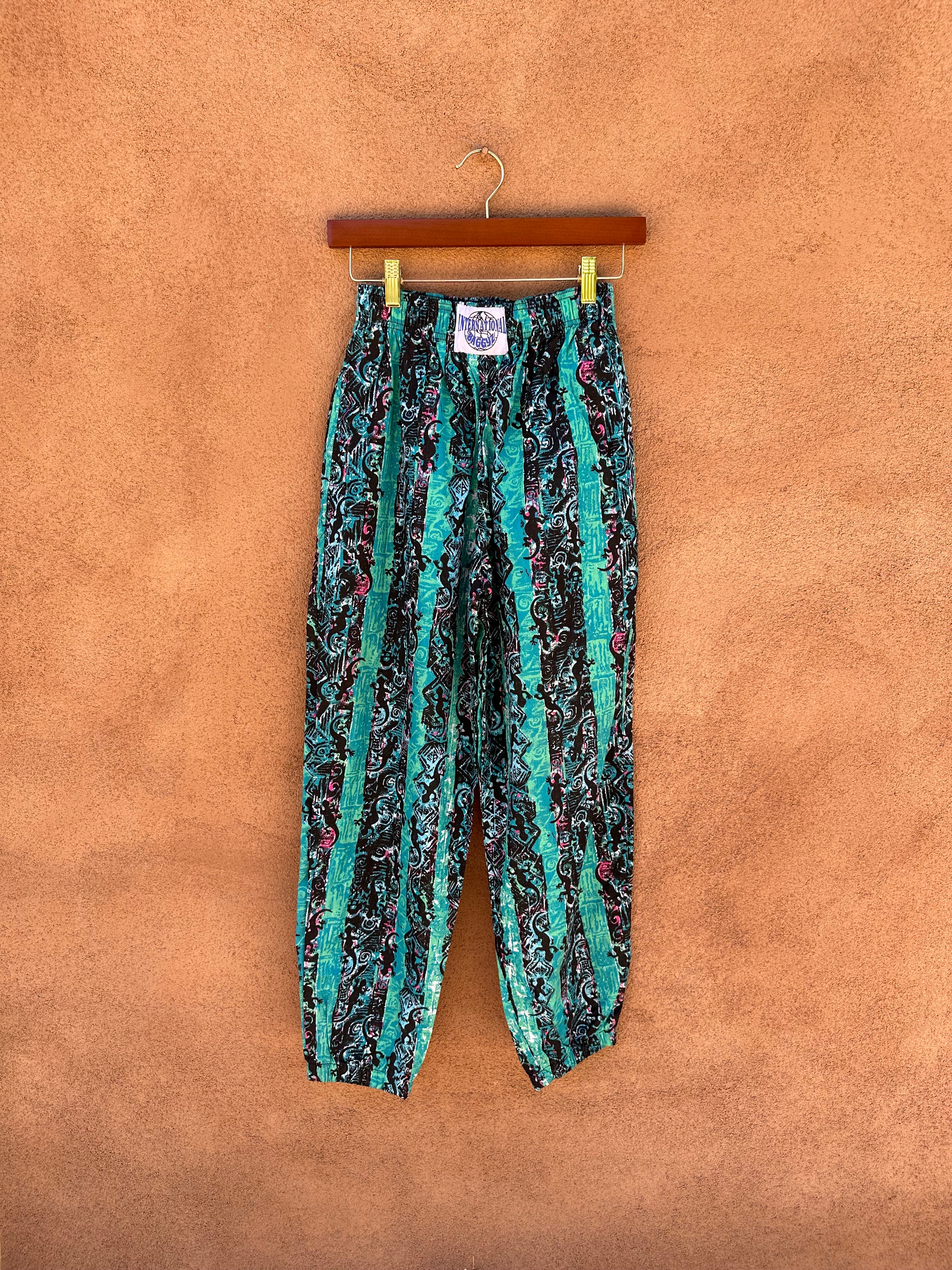 Vintage International Baggyz Gecko Print Pants – DESERT MOSS VINTAGE